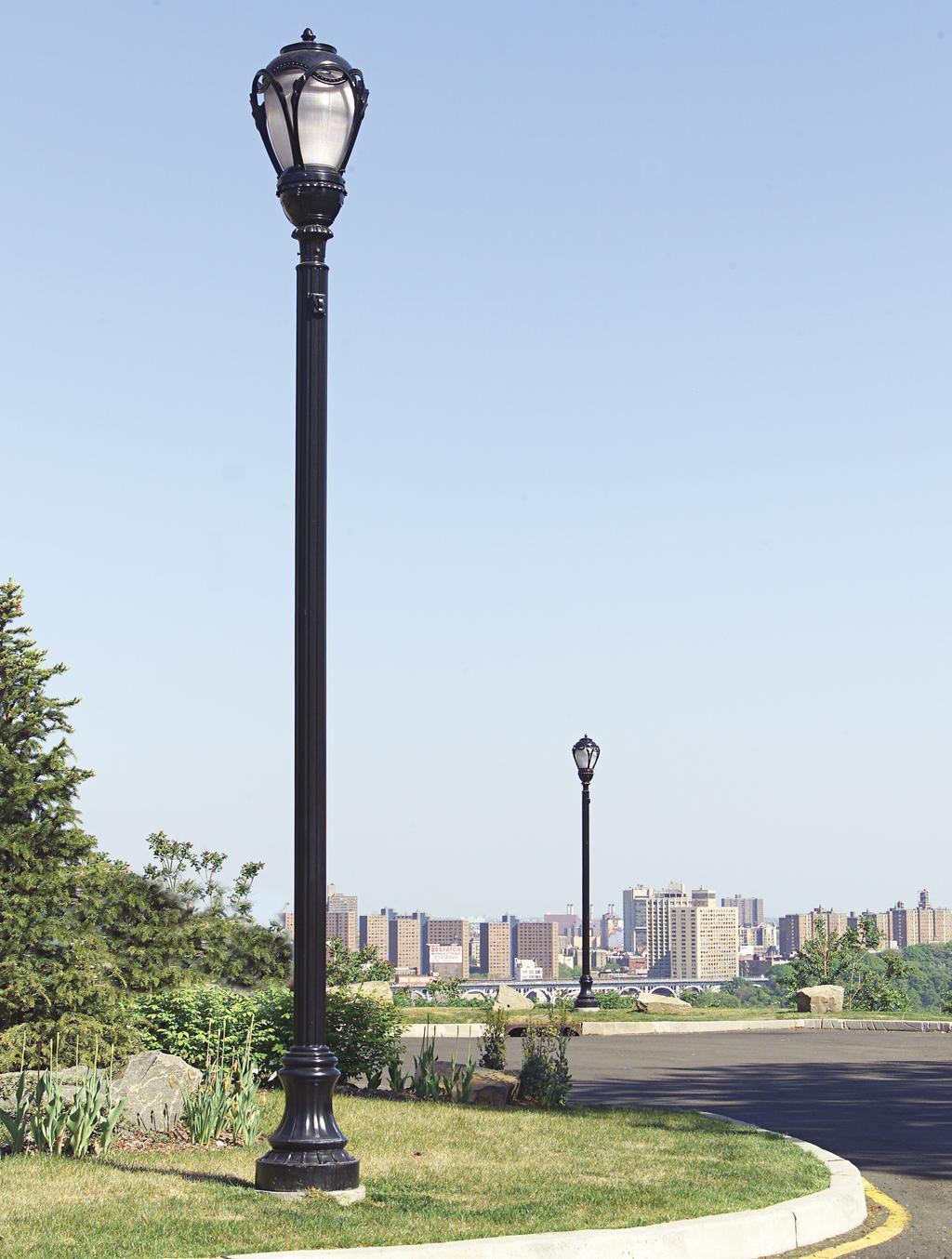 Hadco Lighting Poles | Shelly Lighting