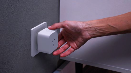 Hue Smart plug | Philips Hue