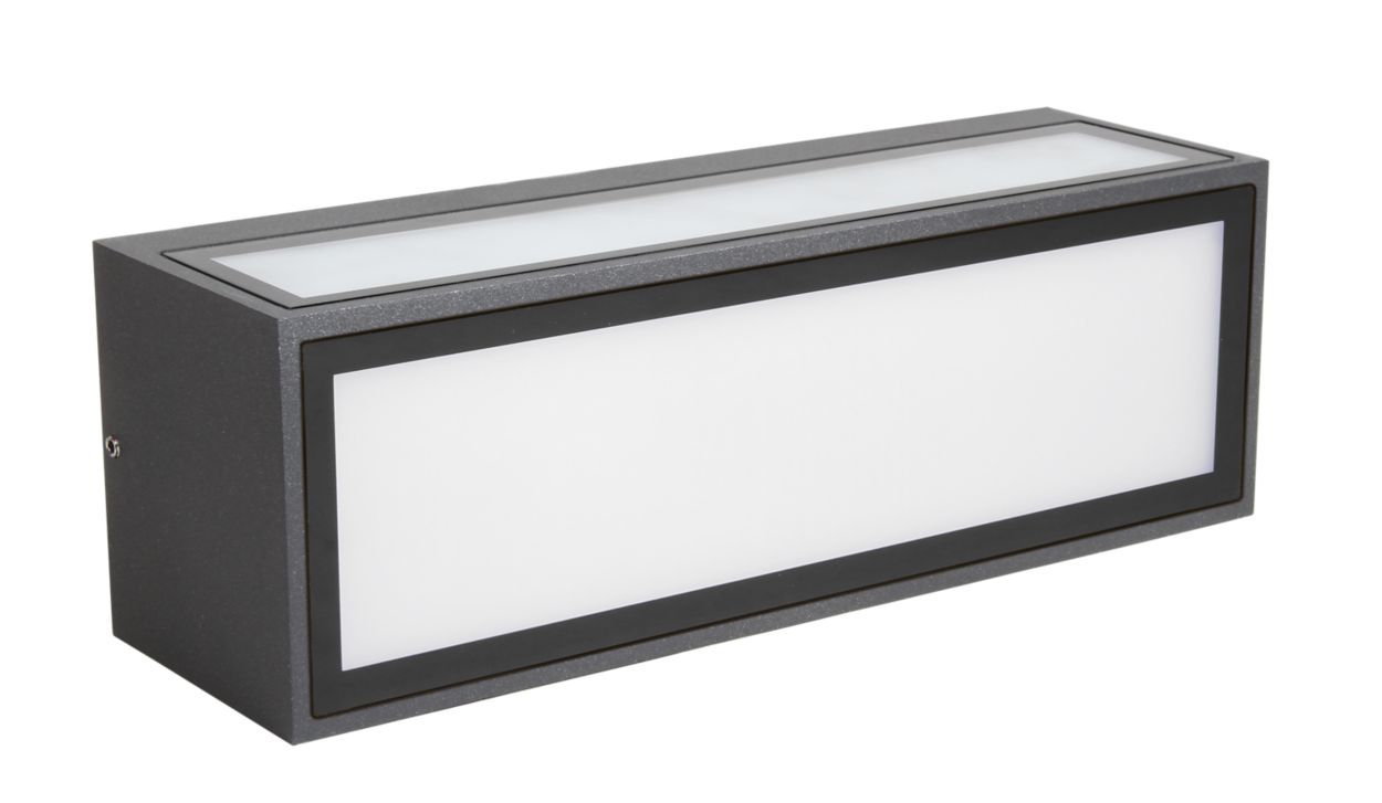 myGarden IP65 dust-proof and water-resistant outdoor wall light ...